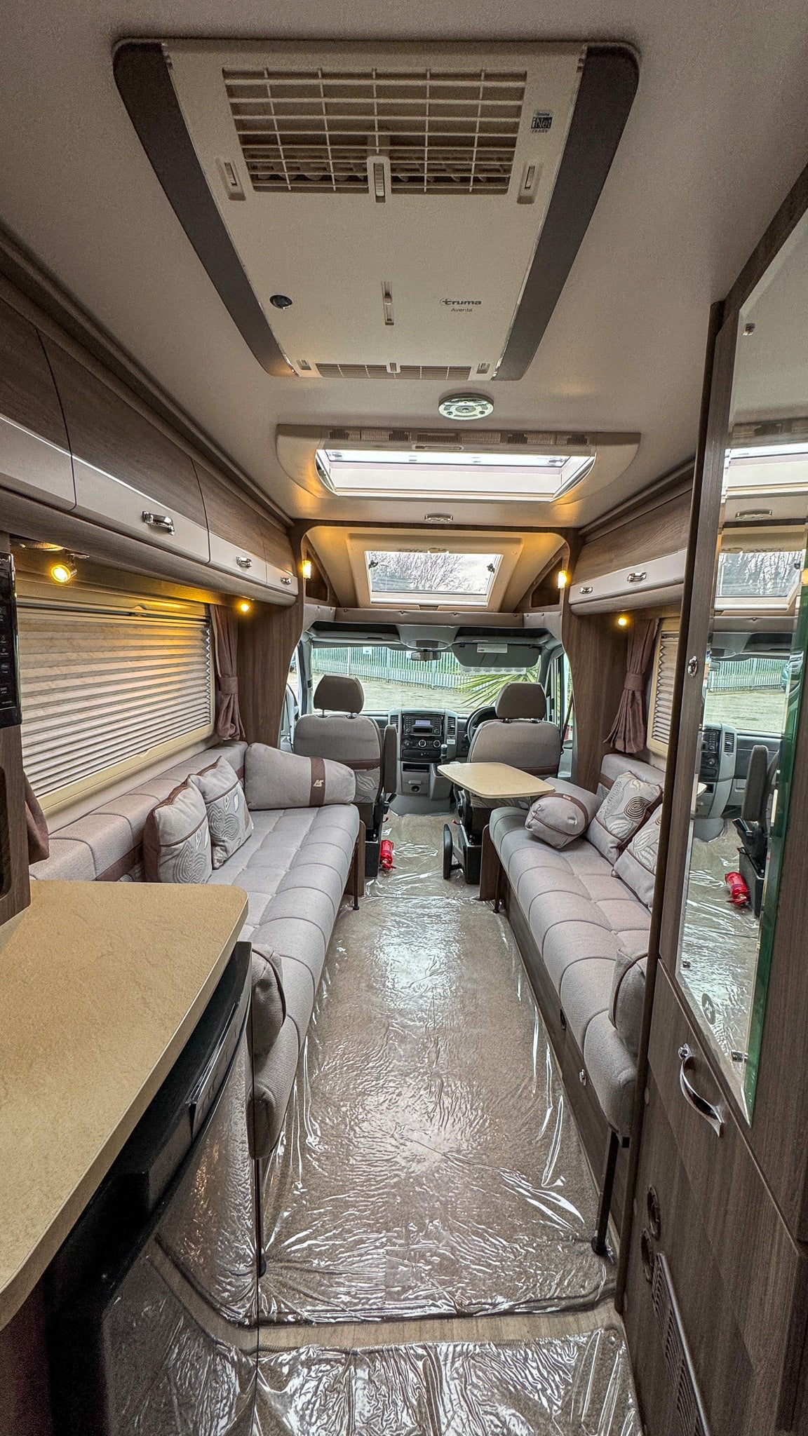 PRE-OWNED MOTORHOMES – IH Motorhomes